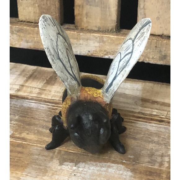 Accents | Realistic Resin Bumble Bee Honey Bee Bumblebee Farmhouse ...
